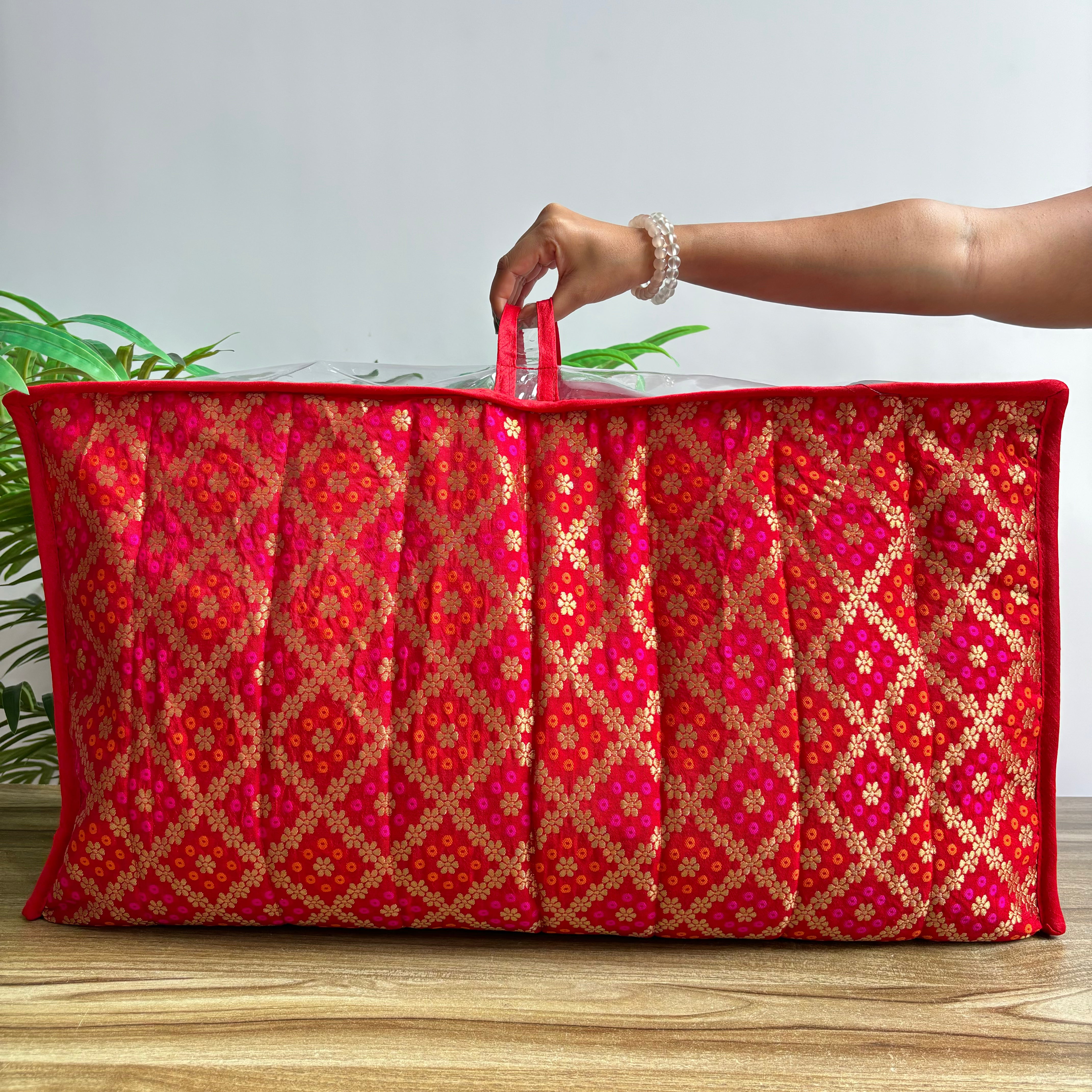 Lehenga Organiser - Banarasi Brocade Storage for Heavy Lehengas | The ...