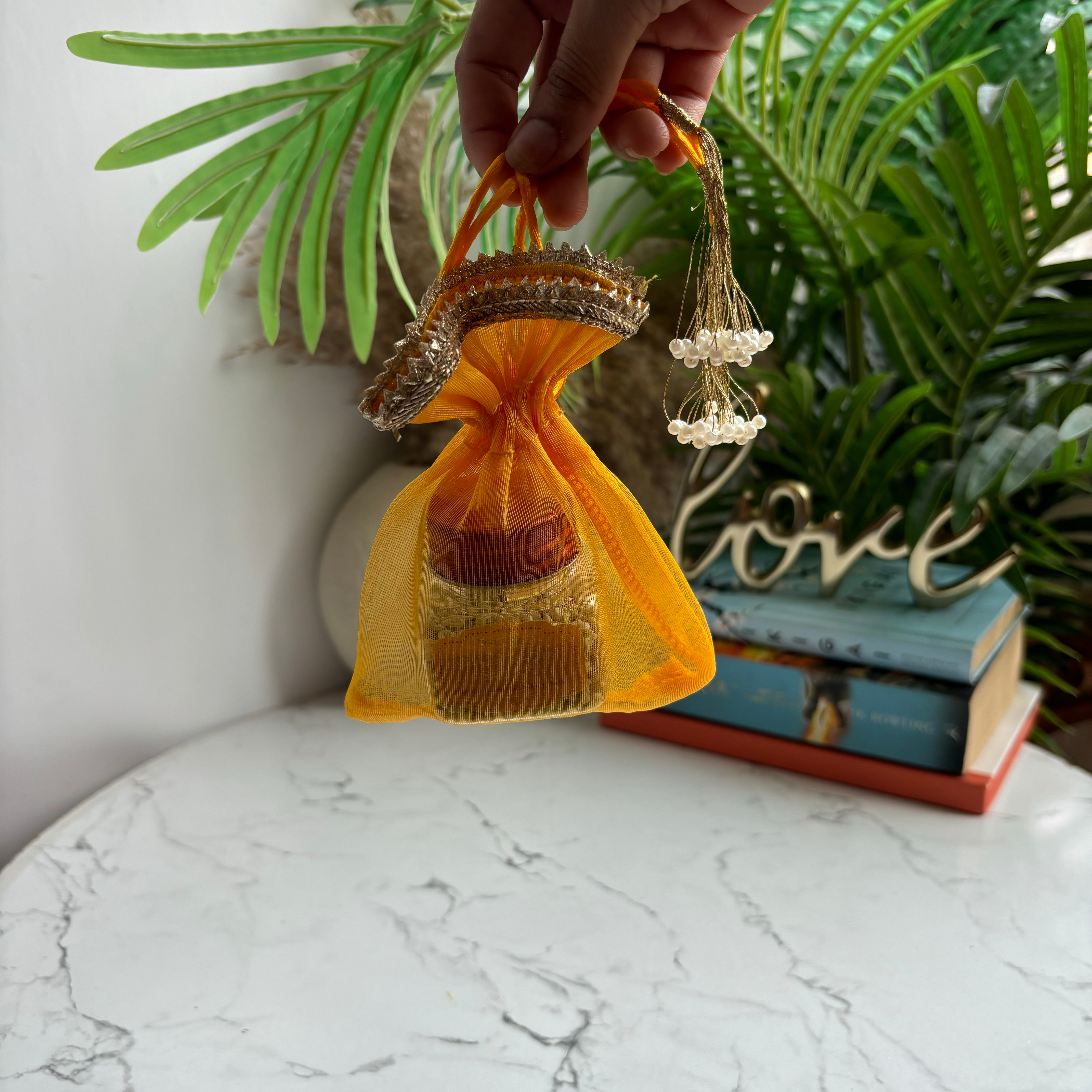 Mini Organza Potlis – The Wedding Element